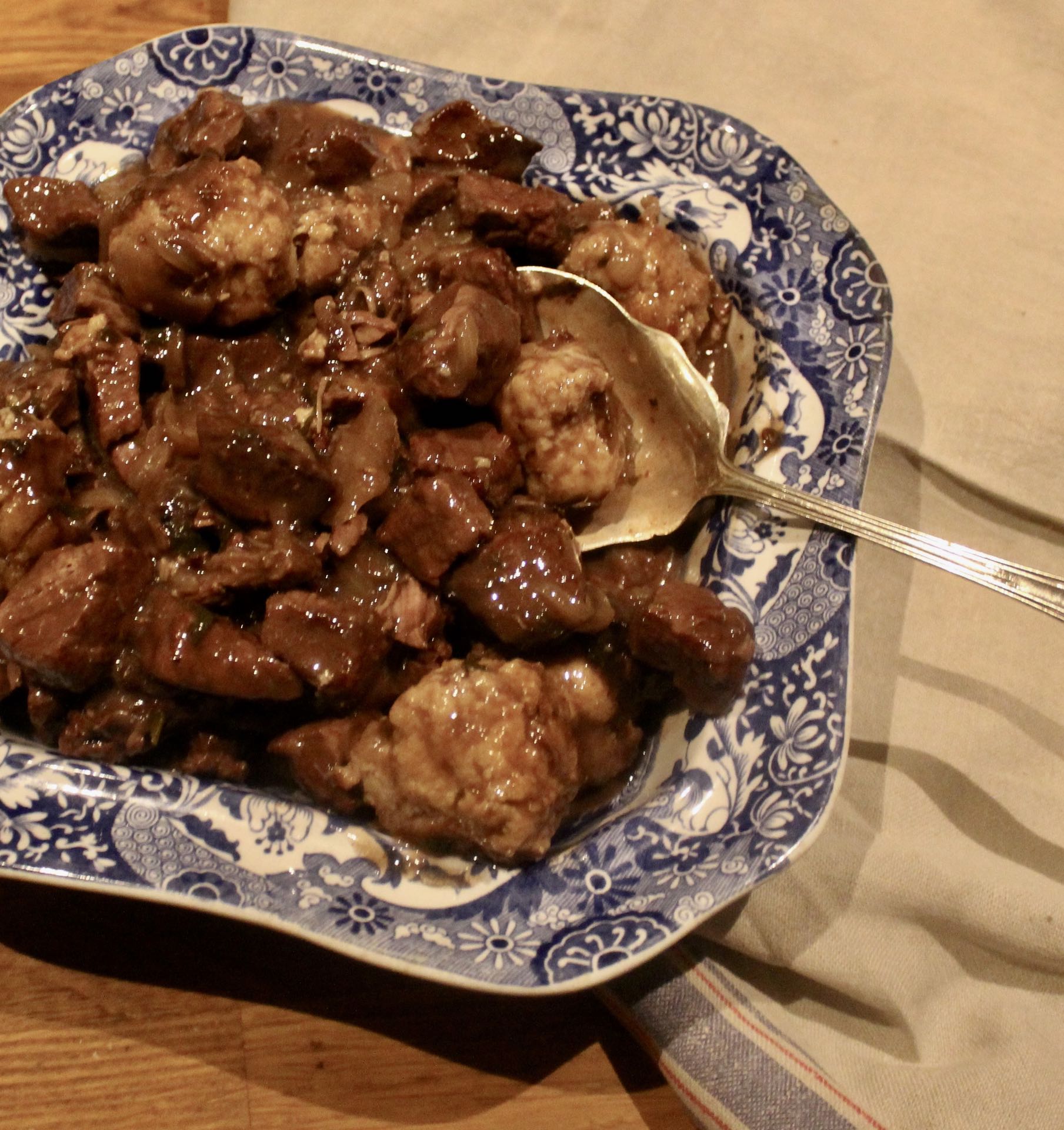 Dorset jugged steak recipe - Pies, Puddings and Pottages